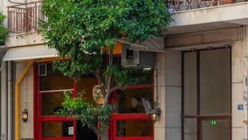 Apartamento | 2 quartos, secretária