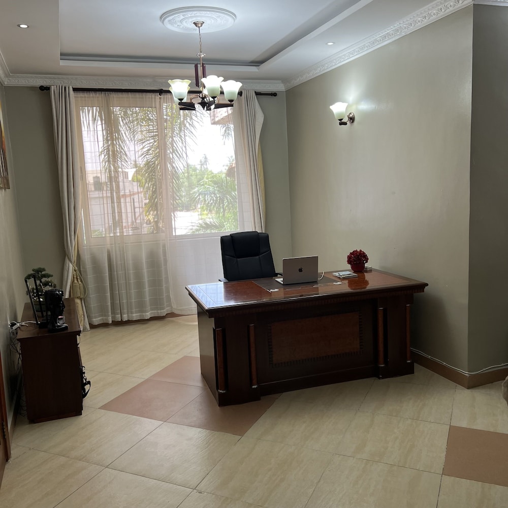 Cozy & Spacious 3BR Near Beach | Pool & Gym - Dar es Salaam | Vrbo