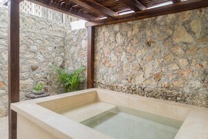 Wi-Fi de cortesia, roupa de cama