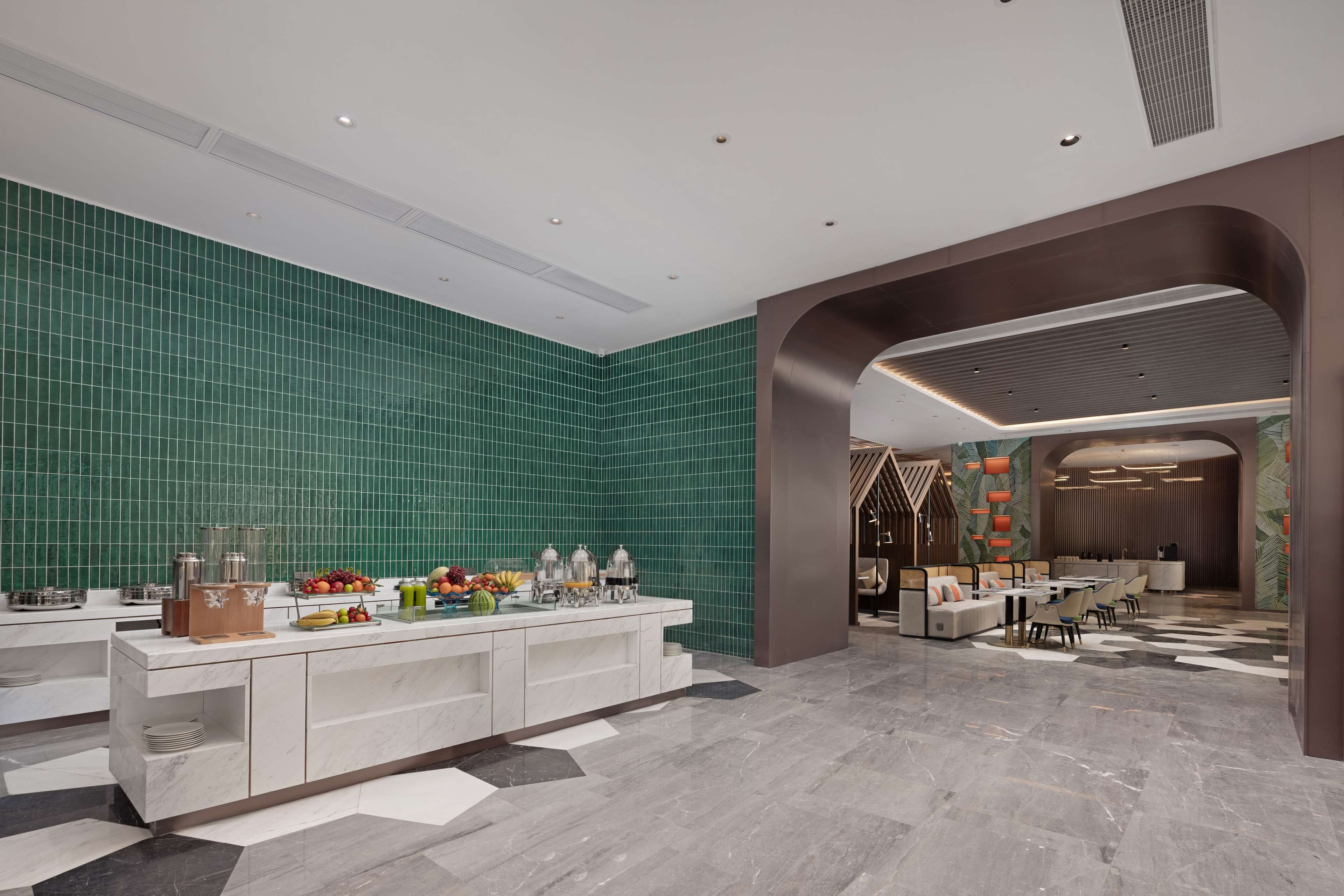 Caf é da manhã com buffet todos os dias mediante uma taxa