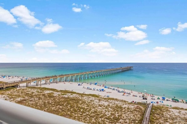 Gulf Front upscale 7th floor condo on Navarre Beach completely ...