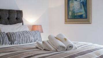 Apartamento (2 Bedrooms) | 2 quartos, ferro/tábua de engomar, Wi-fi grátis