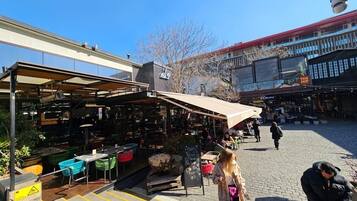 Apartamento | Refeições ao ar livre