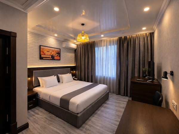Byond Hotel - Tashkent