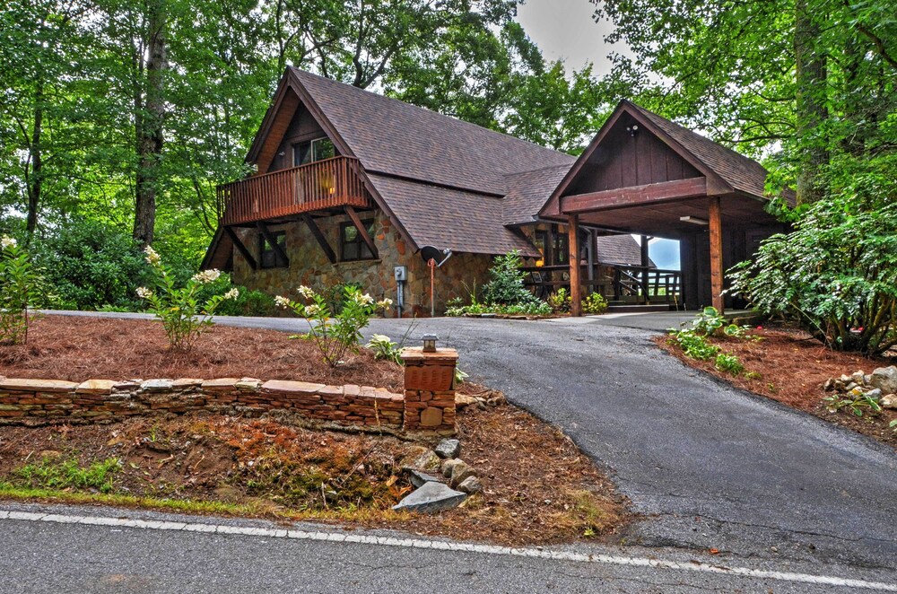 Sky Valley Home W/ Stunning Views - 1 Mi To Resort - Highlands, NC