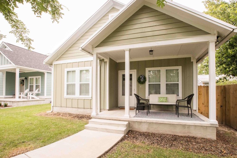 Chic Thomasville Home: Walk To Downtown! - Boston, GA