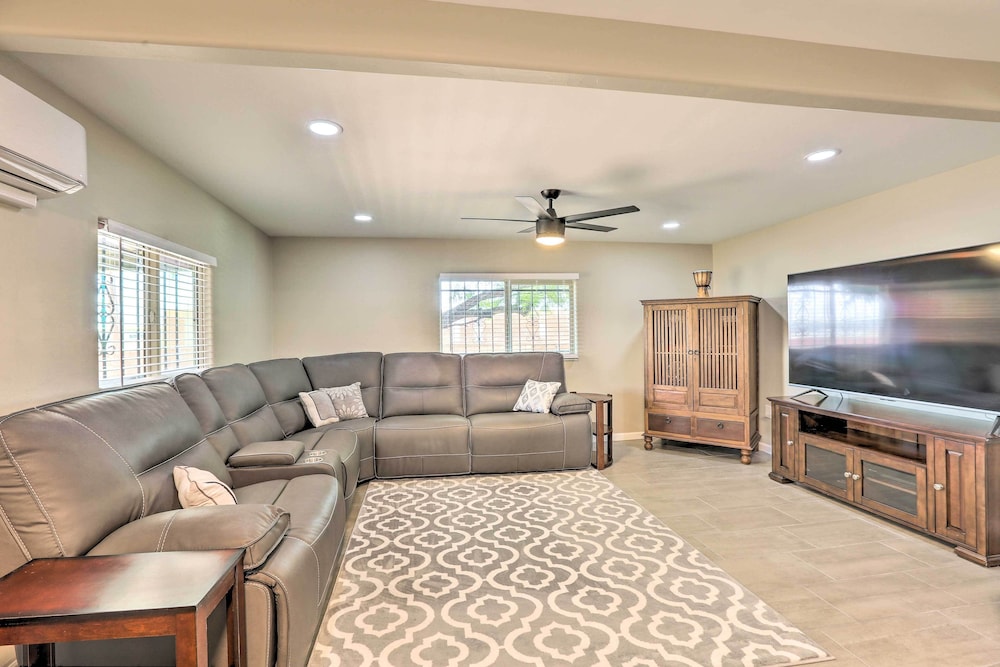 Tucson Getaway W/ Private Pool & Gas Grill! - Tucson, AZ