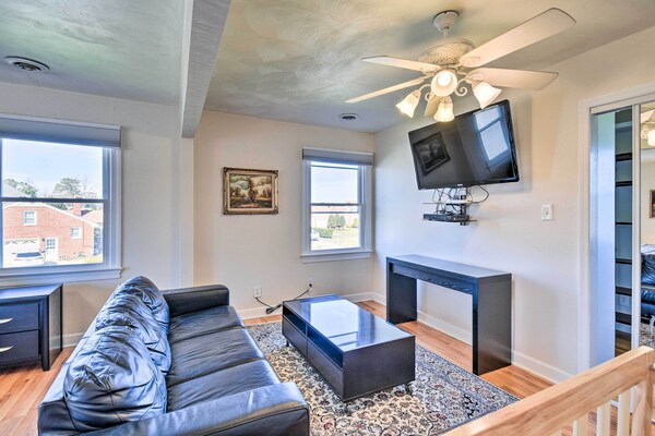 Spacious Chesapeake Home W/ Pool Table! - Chesapeake, VA