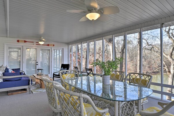 Large Lavonia Home W/ Party Dock On Lake Hartwell! - Tugaloo State Park, Lavonia