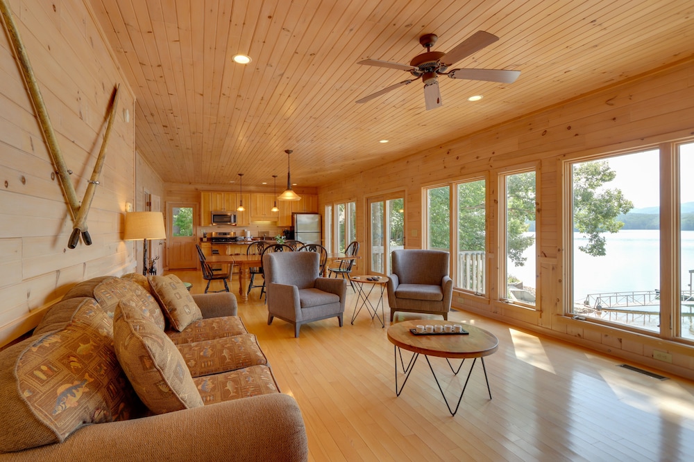 Mountain View Cabin On Lake Blue Ridge: Hot Tub! - Blue Ridge, GA