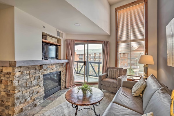 Ski-in/out Condo In Snowshoe Mountain Resort! - West Virginia