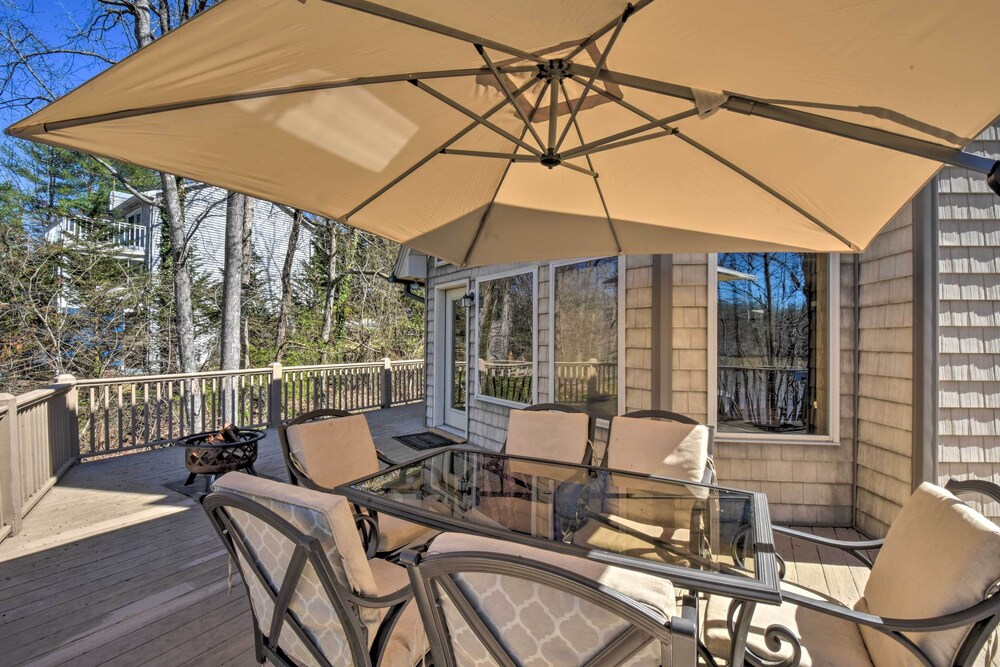 Murrayville Lakefront Cabin W/ Boat Slip & Grill! - Lake Lanier, GA