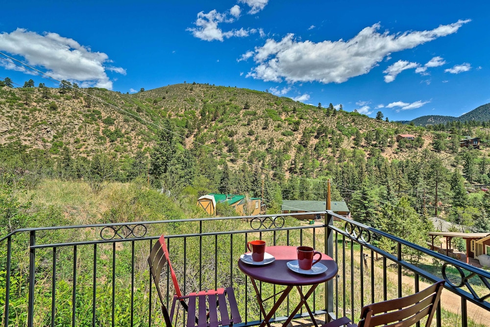Cozy Co Rocky Mountain Retreat Near Pikes Peak! - Woodland Park, CO