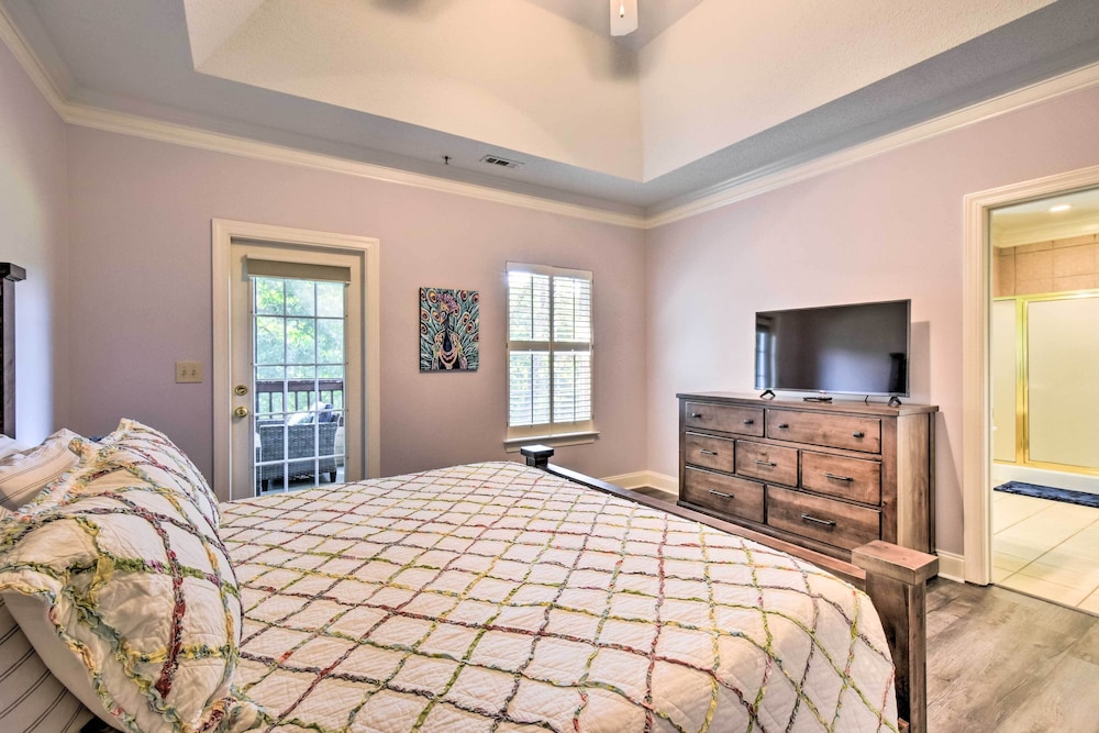 Sunny Clayton Condo On Kingwood Golf Course! - Clayton, GA