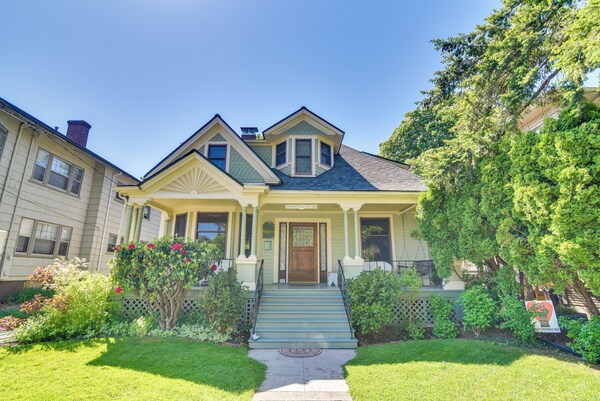 Historical Portland Home < 2 Mi To Downtown! - Portland, OR
