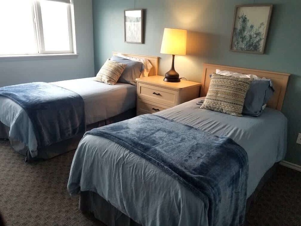 Orca Oasis Condo Stunning Views Over Discovery Bay - ポート・タウンセンド, WA