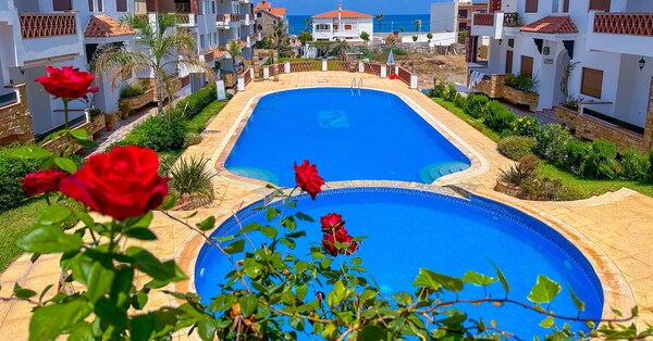 Apartment With Pool Direct Access To Sea - Oued Laou