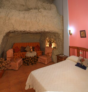 Casa Tradicional | Cortinas/cortinados opacos, ferro/tábua de engomar, Wi-fi grátis