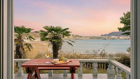 Fachada. Geoje Youngsu Pension