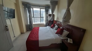 Quarto casal superior | Wi-Fi de cortesia