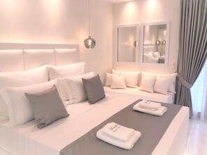 Suite JĂșnior, 1 cama queen-size, vista para o jardim | 1 quarto, lençóis de algodĂŁo egĂpcio, roupa de alta qualidade