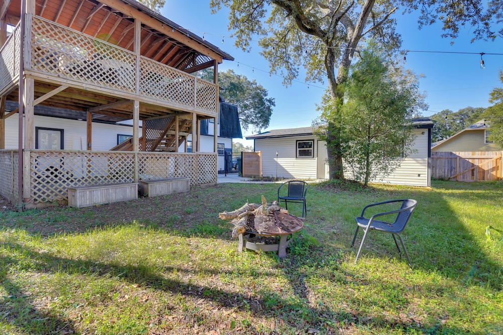 Family-friendly Duplex 6 Mi To Fort Walton Beach! - Fort Walton Beach, FL