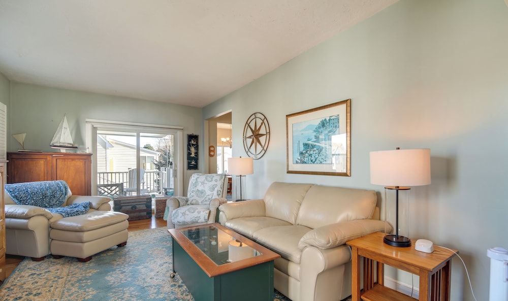 Scituate Vacation Rental - Walk To The Beach! - Scituate, MA