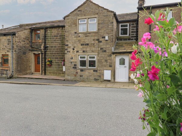 Marsh Cottage - Haworth