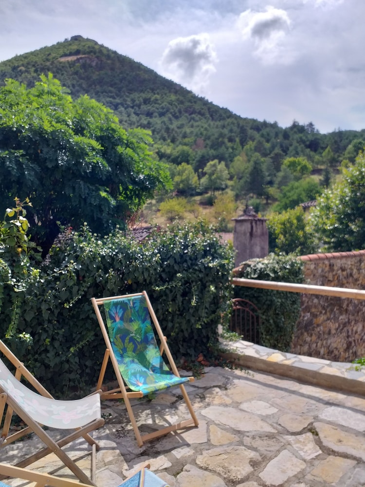 Gite Avec Terrasse - Mostuéjouls