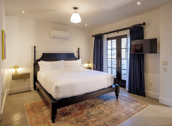 Hotel San Buena - Ventura, CA