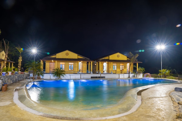 Sky Bay Lodge - Ha Giang