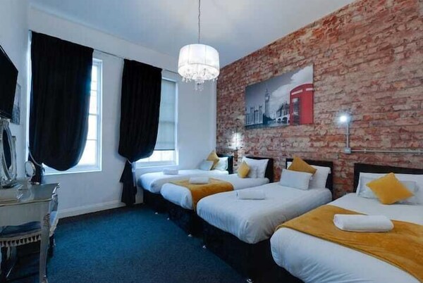 Dukes Street Apartment Hotel - Liverpool