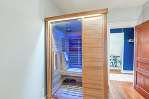 Casa (2 Bedrooms) | Interior