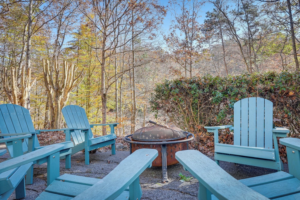 Blairsville Cabin W/ Hot Tub On Nottely Lake! - Blairsville
