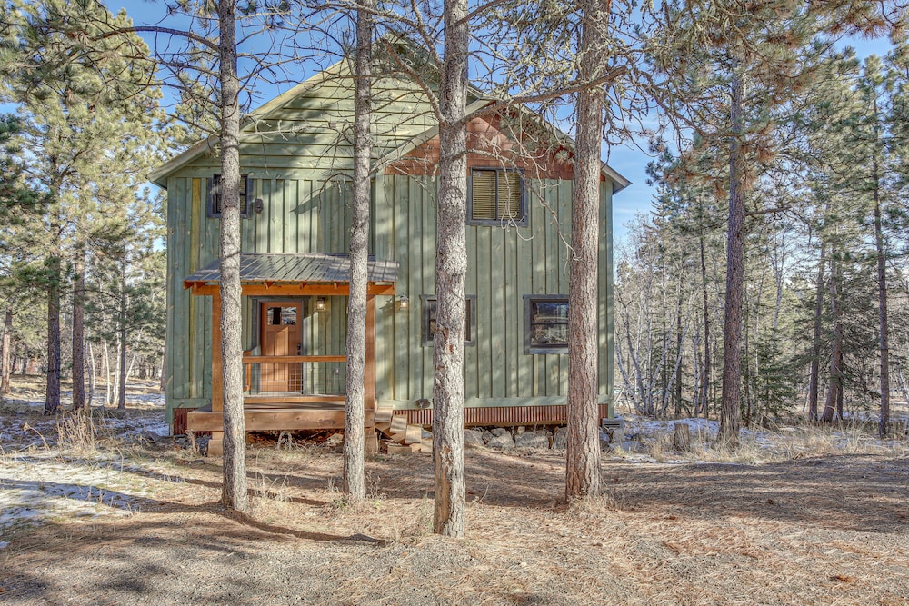 Lead Home W/ Pool Access: 3 Mi To Terry Peak Mtn! - South Dakota