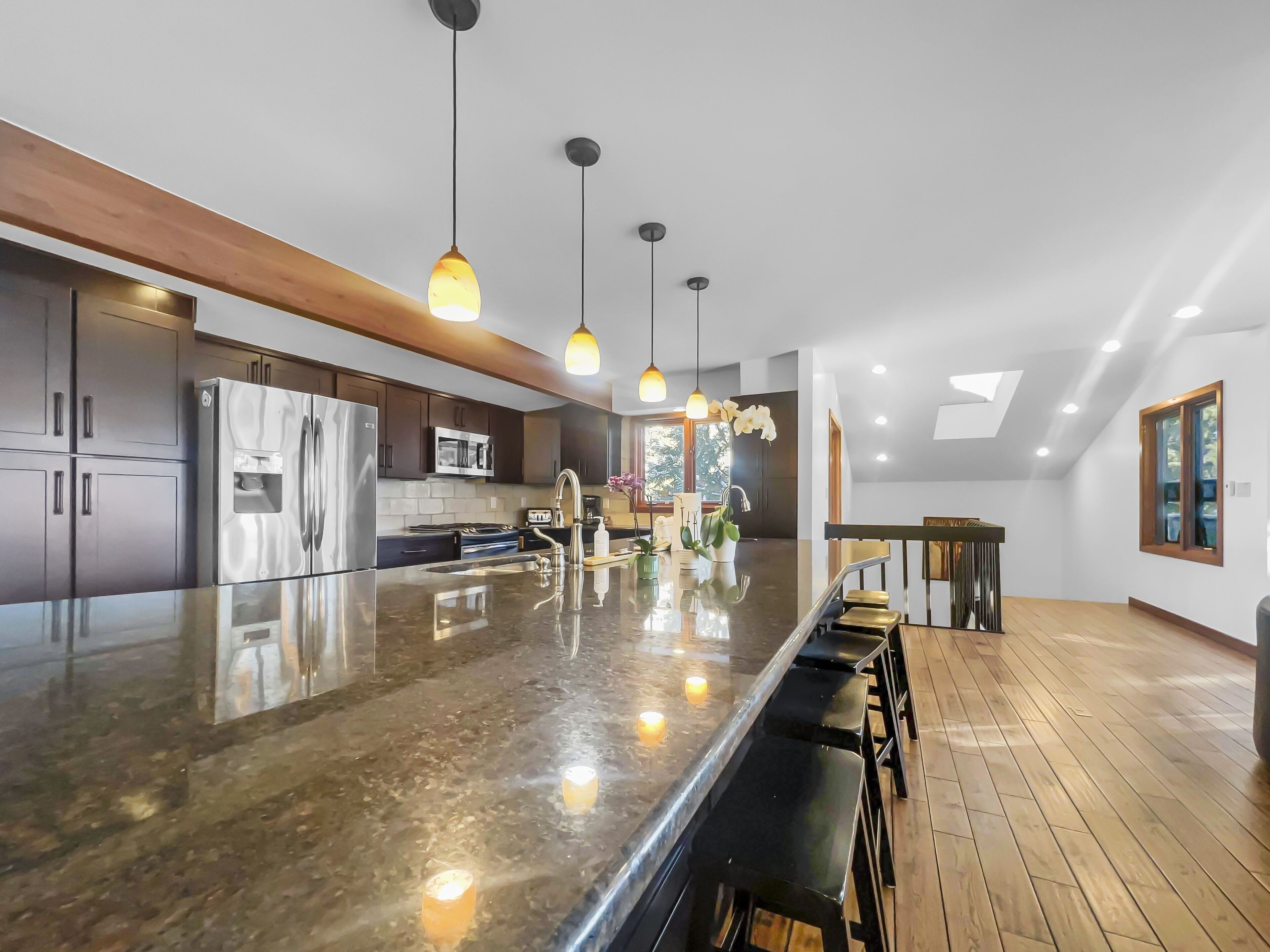 Casa, 5 quartos | Cozinha privada | Um frigorífico, um forno, uma cafeteira/bule, uma torradeira 