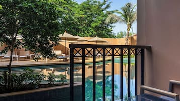 Quarto Deluxe, 1 cama king-size, acesso à piscina | Vista para a água