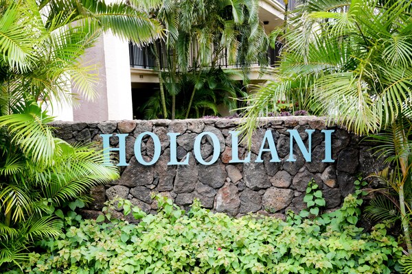Hololani Resort - Maui