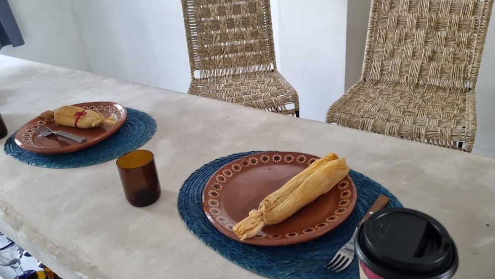 Newly Restored House With Private Pool, 1 Bedroom & Fully Equiped Kitchen - Mazatlán