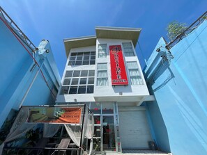 Fachada da propriedade