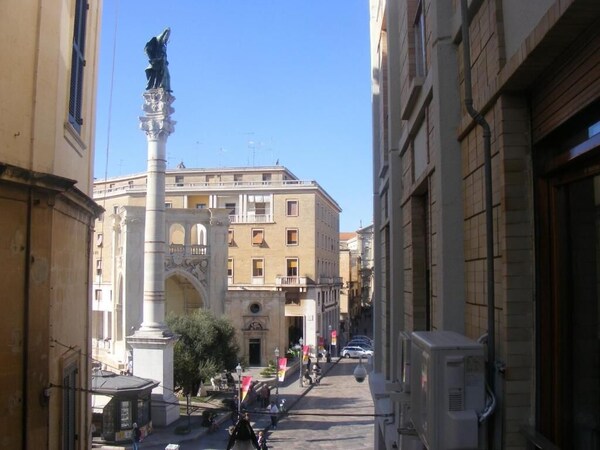 Camere Con Vista Bed And Breakfast - Lecce