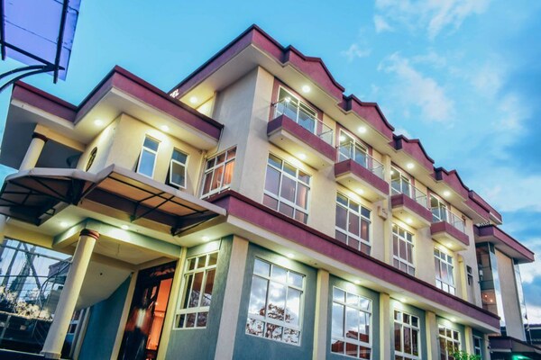 Essence Hotel - Nairobi