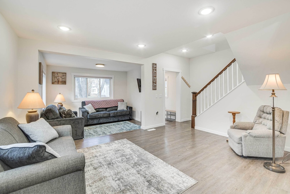 Updated Home < 1 Mi To Downtown Fargo! - Fargo, ND