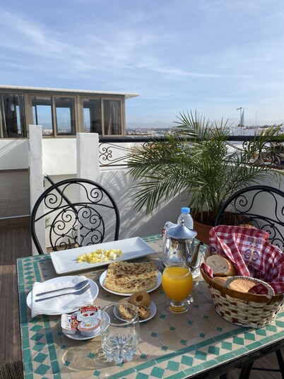 Riad Jbara 2