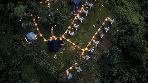 Bobocabin Bunaken Hills - Manado