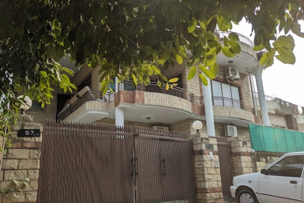 럭스 라운지 게스트 하우스 - 이슬라마바드