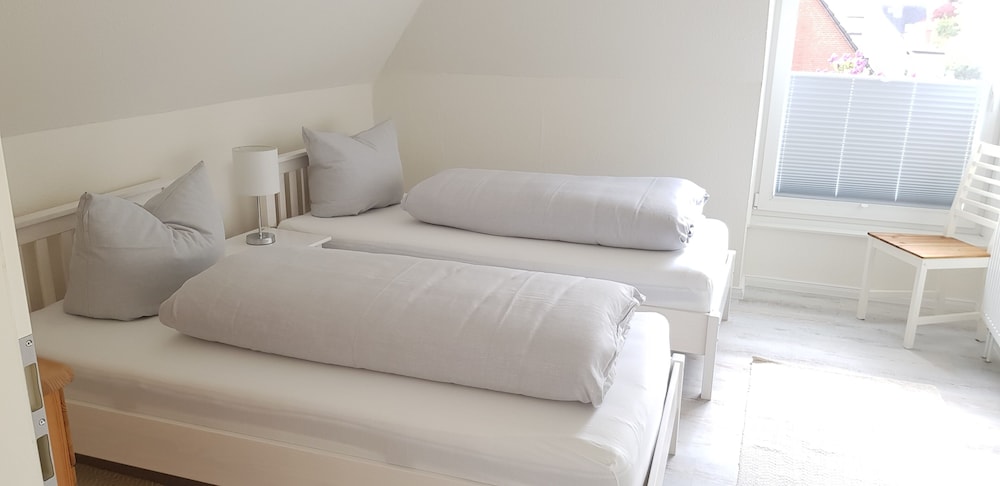 Ferienwohnung "Nordwind" In Garding Für 4 Personen - Garding