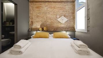 Quarto Duplo Básico (Tiny) | Cofre no quarto, cortinas/cortinados opacos, Wi-fi grátis