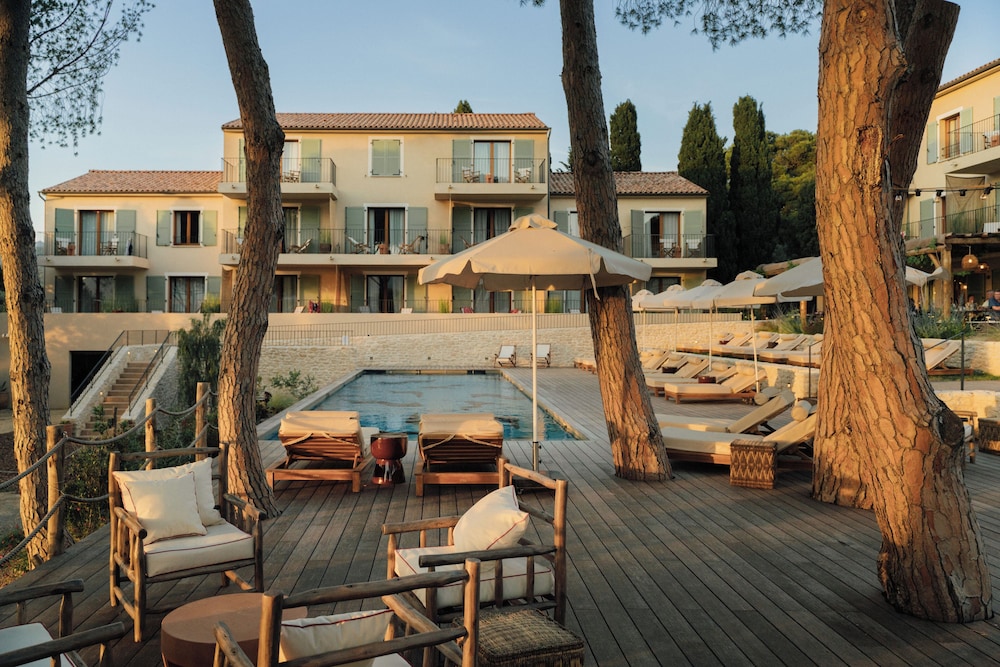 Boutique-hôtel Et Restaurant Basgi Basgi - Saint-Florent