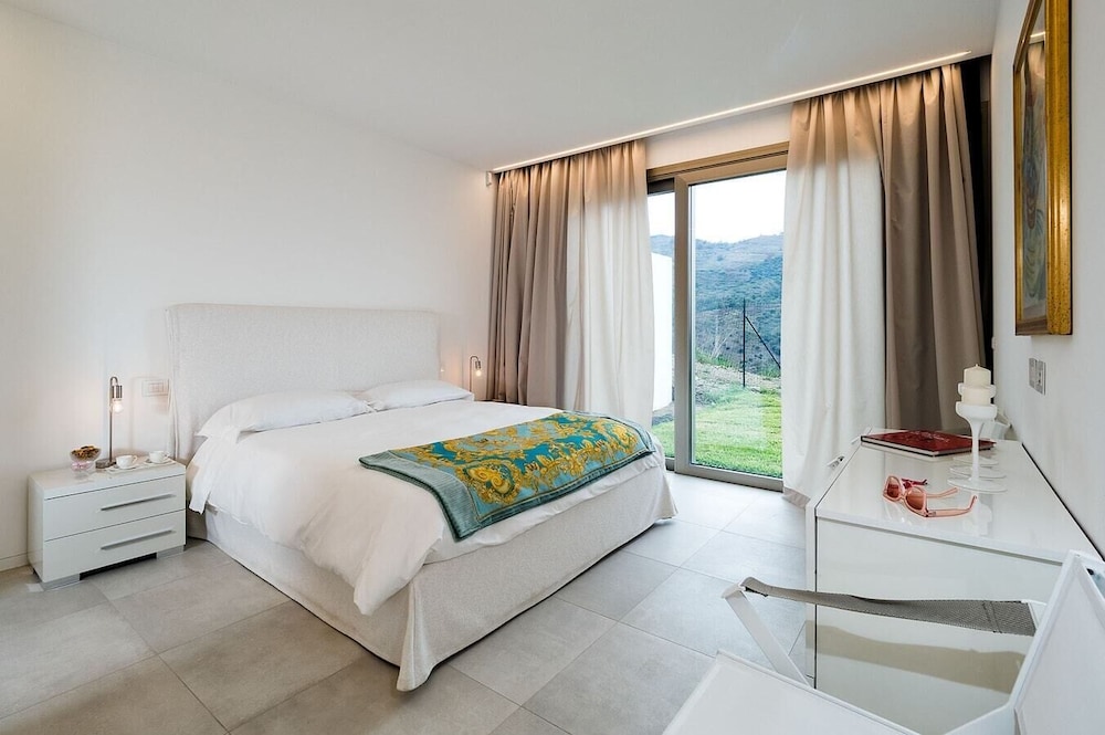 Villa Andra – Taormina Area - Santa Teresa di Riva